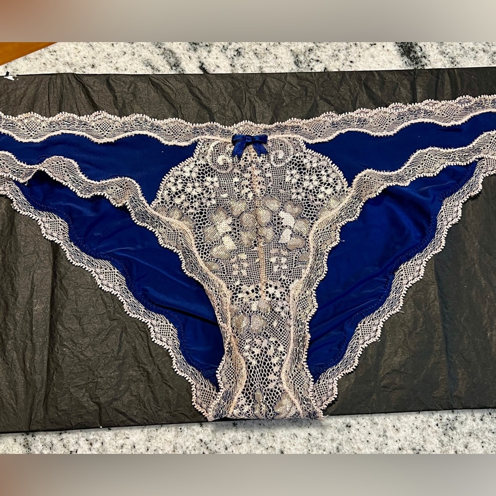 2012 Victoria's Secret Angels Blue Gold Satin Nylon C… - Gem